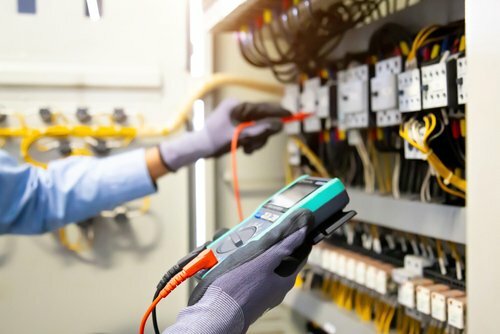 How to Troubleshoot Commercial Electrical Faults | phs Compliance