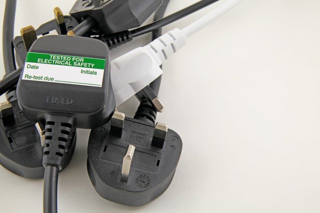 UK Plug Wiring: How To Do It